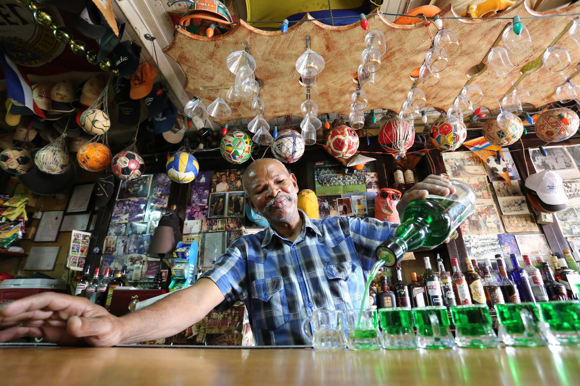 20 rum drinks that will make you fall in love with your bartender.